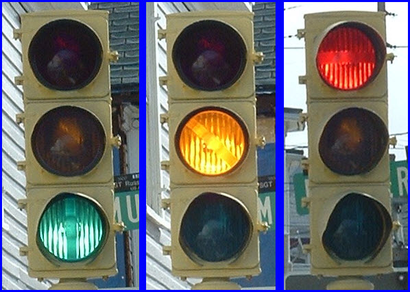 Traffic Lights with Semaphore Lenses!