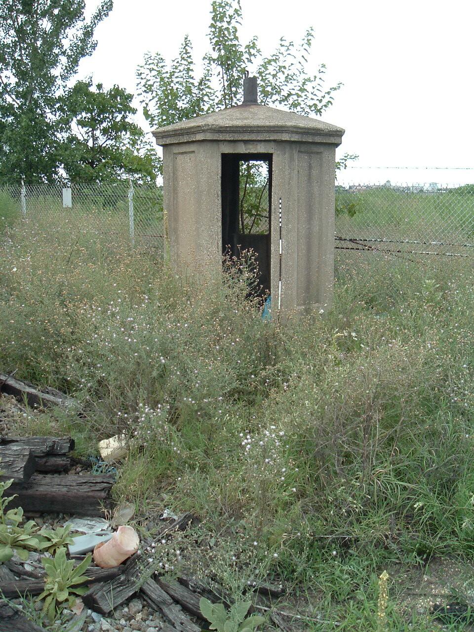 Railroad Phones and Telegraph Page