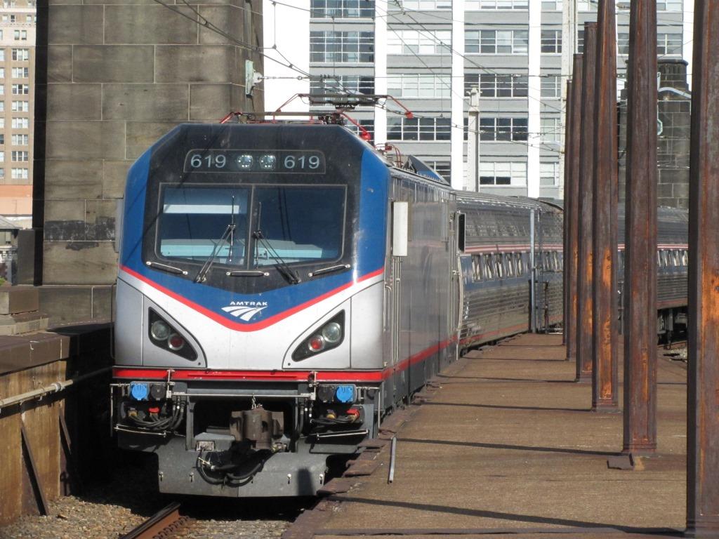 MARC, NJT, and AMTRAK running on SEPTA in Philly