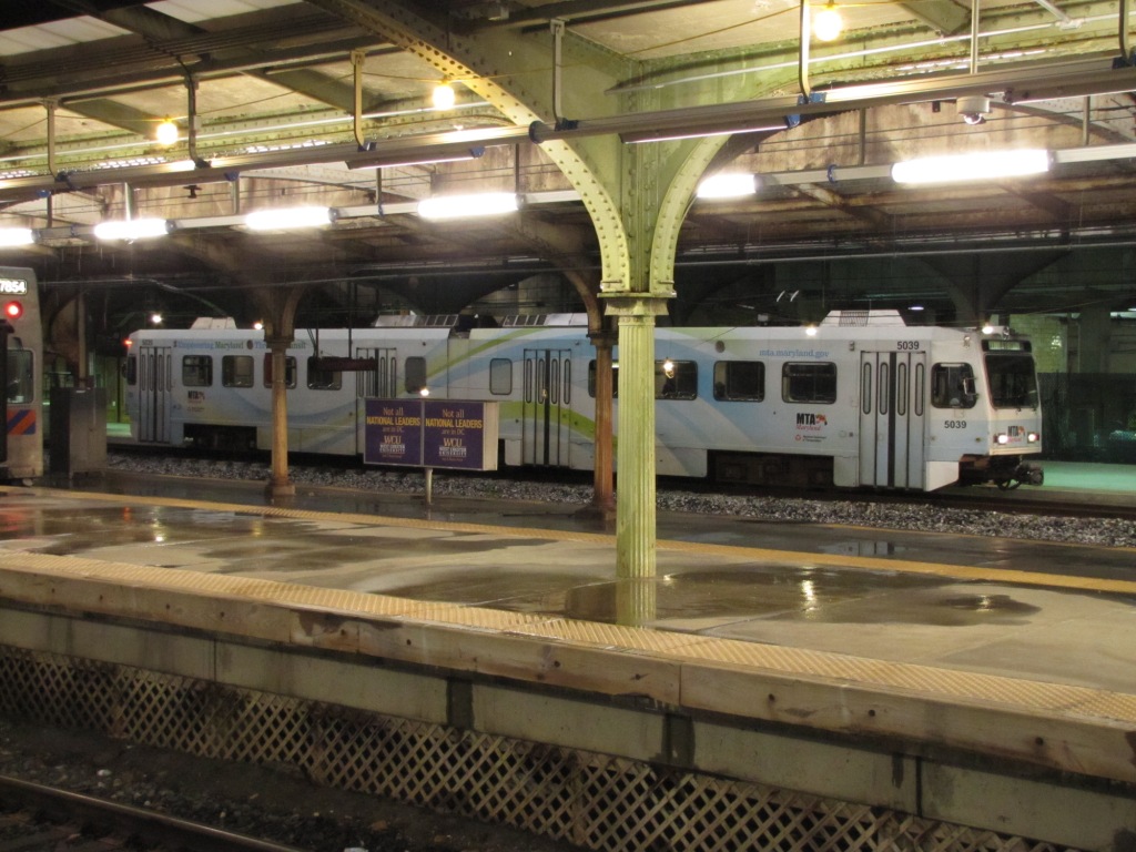 MARC, NJT, and AMTRAK running on SEPTA in Philly